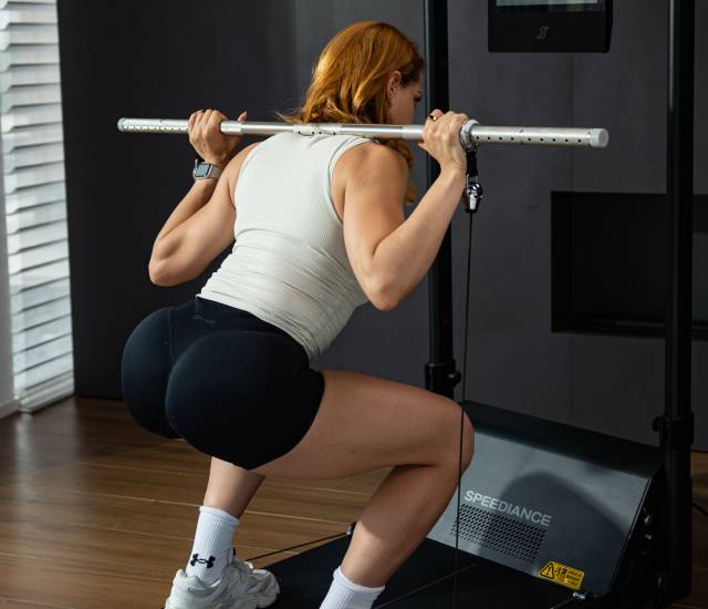 Home Gym Machine vs Free Weights: Which Is Better for Beginners ...