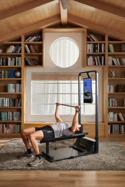 Dorm Room Workouts: Staying Fit in Limited Spaces – A Complete Student